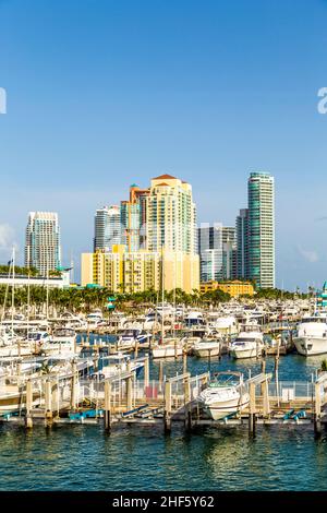 Luxury yacht marina. Miami beach panorama. Yacht club. Marina in Miami ...