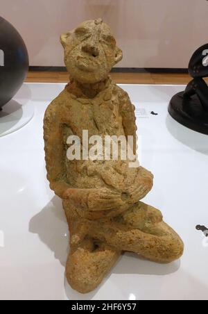 Seated Figure, 13th century, Mali, Inland Niger Delta region, Djenné ...