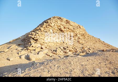 The 5th Dynasty Pyramid of Neferirkare at Abu Sir, Egypt Stock Photo ...