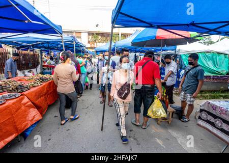 Kinarut market Sabah Borneo Malaysia Stock Photo - Alamy