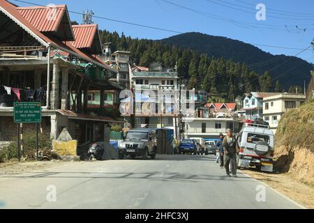 Lava bazaar. Rishi road, Kalimpong, West Bengal, India Stock Photo - Alamy