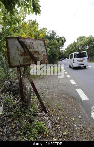 "Road sign" and "Street signs" redirect here Stock Photo - Alamy