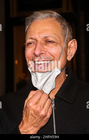 Jeff Goldblum arrives at Palazzo Parigi during the MFW 2022 in Milan ...