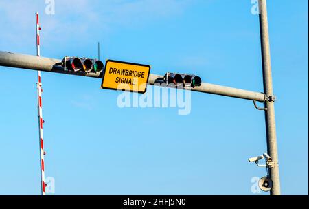 drawbridge signal with traffic light on the bridge Stock Photo - Alamy