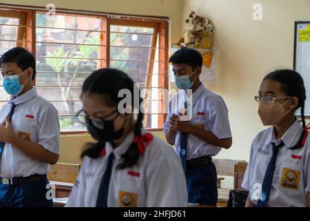 BALI,INDONESIA-5 OCT 2021: classroom atmosphere in Indonesian junior ...