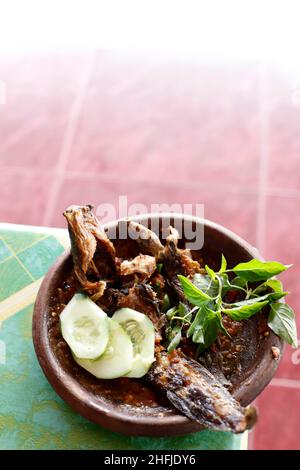 Lele Penyet Cobek, Fried Catfish with Spicy Sambal. Popular as Penyetan ...
