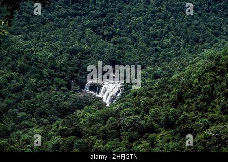 Stunning View of Thoovanam Waterfall in Cinnar wildlife sanctuary ...