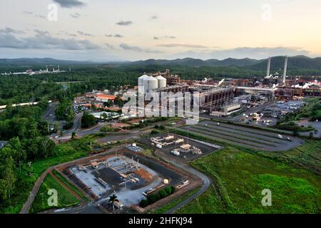 Aerial of Rio Tinto Yarwun alumina refinery in Gladstone Queensland ...