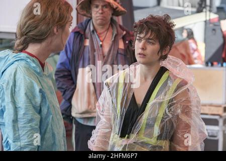 Mackenzie Davis, "Station Eleven" (2021). Photo credit: HBO Max/ The ...