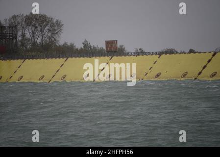 Venice, The MOSE, the barrier against the high tide Stock Photo - Alamy