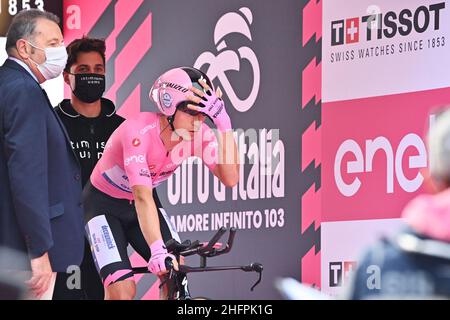 Massimo Paolone/LaPresse October 17, 2020 Italy Sport Cycling Giro d ...