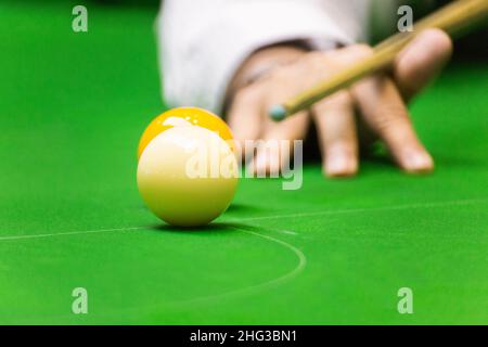 white ball snooker Stock Photo - Alamy