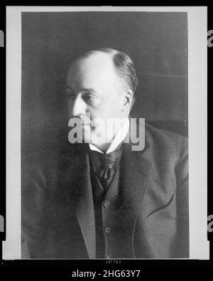 Senator Philander Chase Knox, half-length portrait, facing left Stock ...