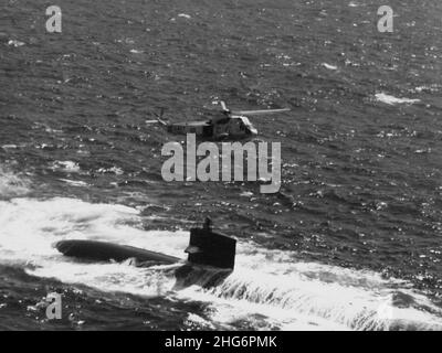 USS Phoenix (SSN-702 Stock Photo - Alamy