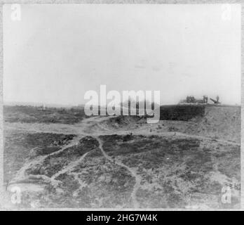 Siege of Yorktown, Va.: Confederate fortifications Stock Photo - Alamy