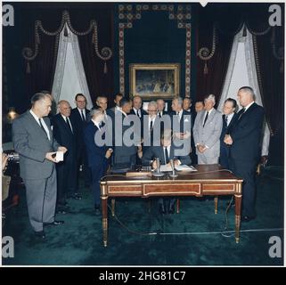 Signing of the Nuclear Test Ban Treaty. (centre) President Kennedy ...