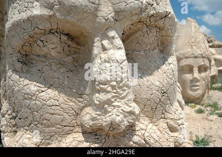 Giant God heads on Mount Nemrut. Anatolia, Turkey. Ancient colossal ...