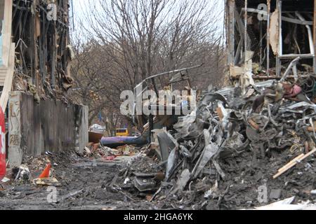 Bronx, USA. 19th Jan, 2022. (NEW) An explosion at Bronx house causing ...
