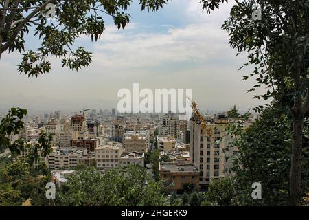 Street view in downtown of Tehran, Iran Stock Photo - Alamy