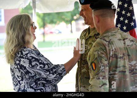 Stacy Davis shares a happy moment with her husband, Maj. Gen. Johnny ...