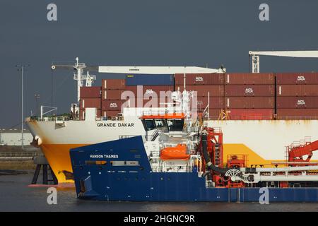 container ship passing tilbury on the river thames in london Stock ...