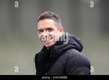 Manchester United head coach Marc Skinner speaks to Manchester United's ...