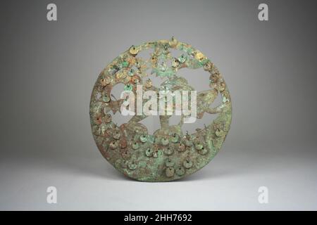 Disk 6th–7th century Moche (Loma Negra) This gilded and silvered copper ...