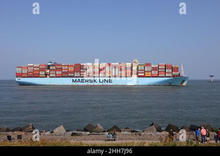 The container ship Munich Maersk will reach the port of Rotterdam on ...