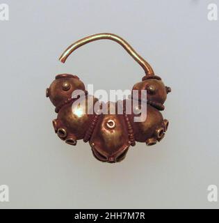 Electrum earring with lobes and rosettes 6th century B.C. East Greek ...