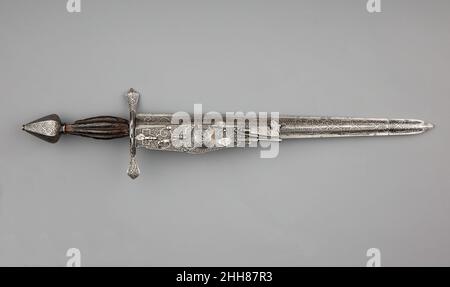 Combination Dagger and Wheellock Pistol, ca. 1575–1600 Stock Photo - Alamy