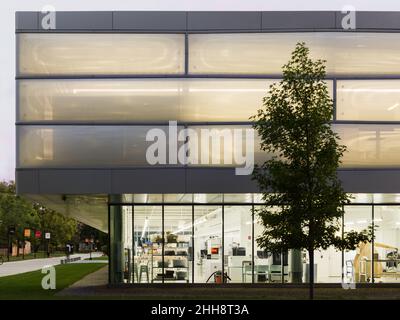 IIT Innovation Center designed by John Ronan Stock Photo - Alamy