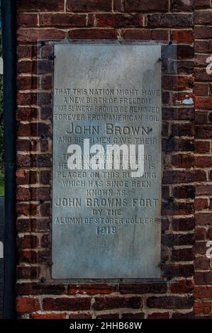 John Brown Monument Harpers Ferry West Virginia // HARPERS FERRY, West ...