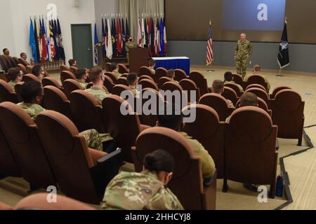 SpOC commander visits USSF students at Vandenberg AFB (4 Stock Photo ...