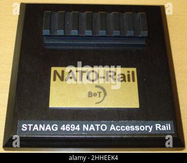 STANAG 4694 “NATO Accessory Rail” 1 Stock Photo - Alamy