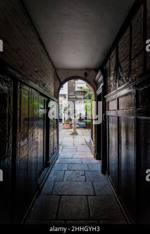 Pickering Square, the smallest London square in the upmarket St James's ...