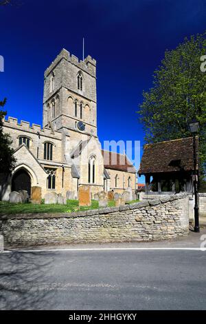 St Marys church, Felmersham village, Bedfordshire County, England, UK ...