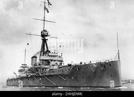 HMS Dreadnought, British battleship, WW1 Stock Photo - Alamy