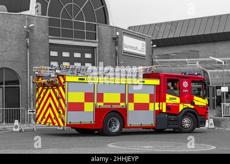 Dorset & Wiltshire Fire and Rescue fire engine parked outside ...