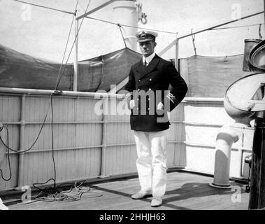 Doctor Crippen murder case Dr Crippen with his wife Belle Ellmore and ...