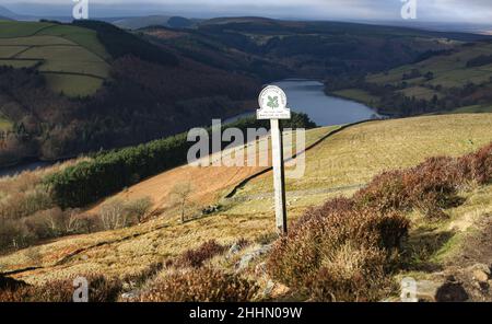 Derwent edge overlooking the Peak District in Derbyshire, England Stock ...