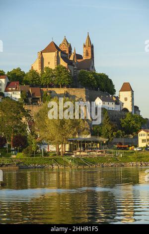 GERMANY, BADEN-WUERTTEMBERG, BREISACH AM RHEIN AND THE RHINE Stock ...