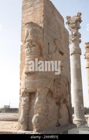 Persepolis main gate, Shiraz, Iran Stock Photo - Alamy
