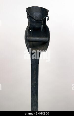 Gauntlet Sword (Pata) 18th century Indian, South Indian. Gauntlet Sword ...