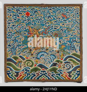 China: Dragon as a badge of rank. Dragon insignia roundel, silk and ...