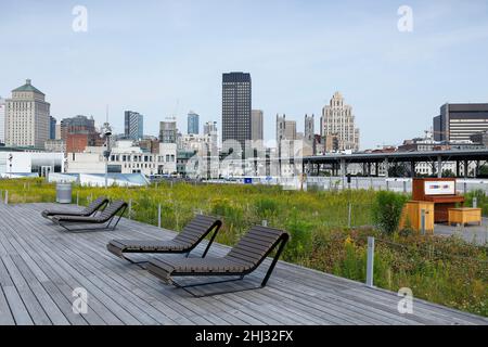 Montreal Cruise Terminal, Quebec Stock Photo - Alamy