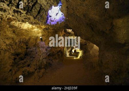 Olga Cave, limestone tuff cave, Lichtenstein-Honau, Baden-Wuerttemberg ...