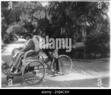 Starring in motion picture, "Gloria's Romance", 1916: boxing with woman ...