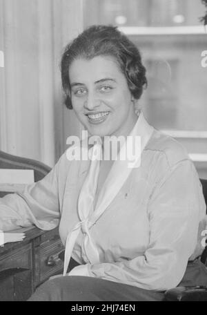 Symona Ferner Boniface Stock Photo - Alamy