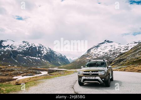 Reinheimen National Park, Norway. Car Renault Duster Suv Parked In ...