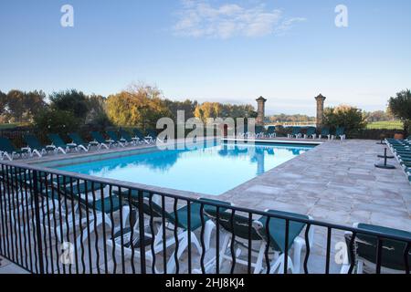Swimming pool in Pont Royal, Luberon, Provence, France Stock Photo - Alamy
